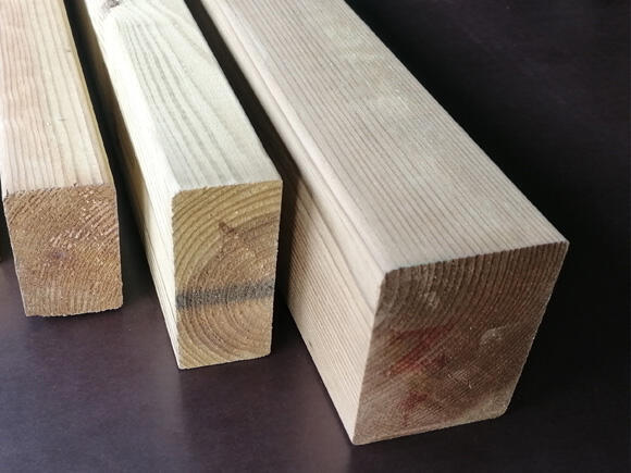 Chevrons en Pin Traité classe 4 Vert Raboté - Ép. 68 mm - Pin traité ...